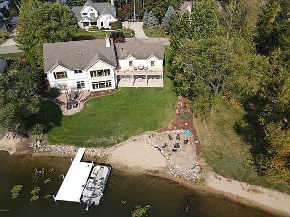 62117 Pheasant Pointe Dr, Sturgis, MI 49091 | Zillow