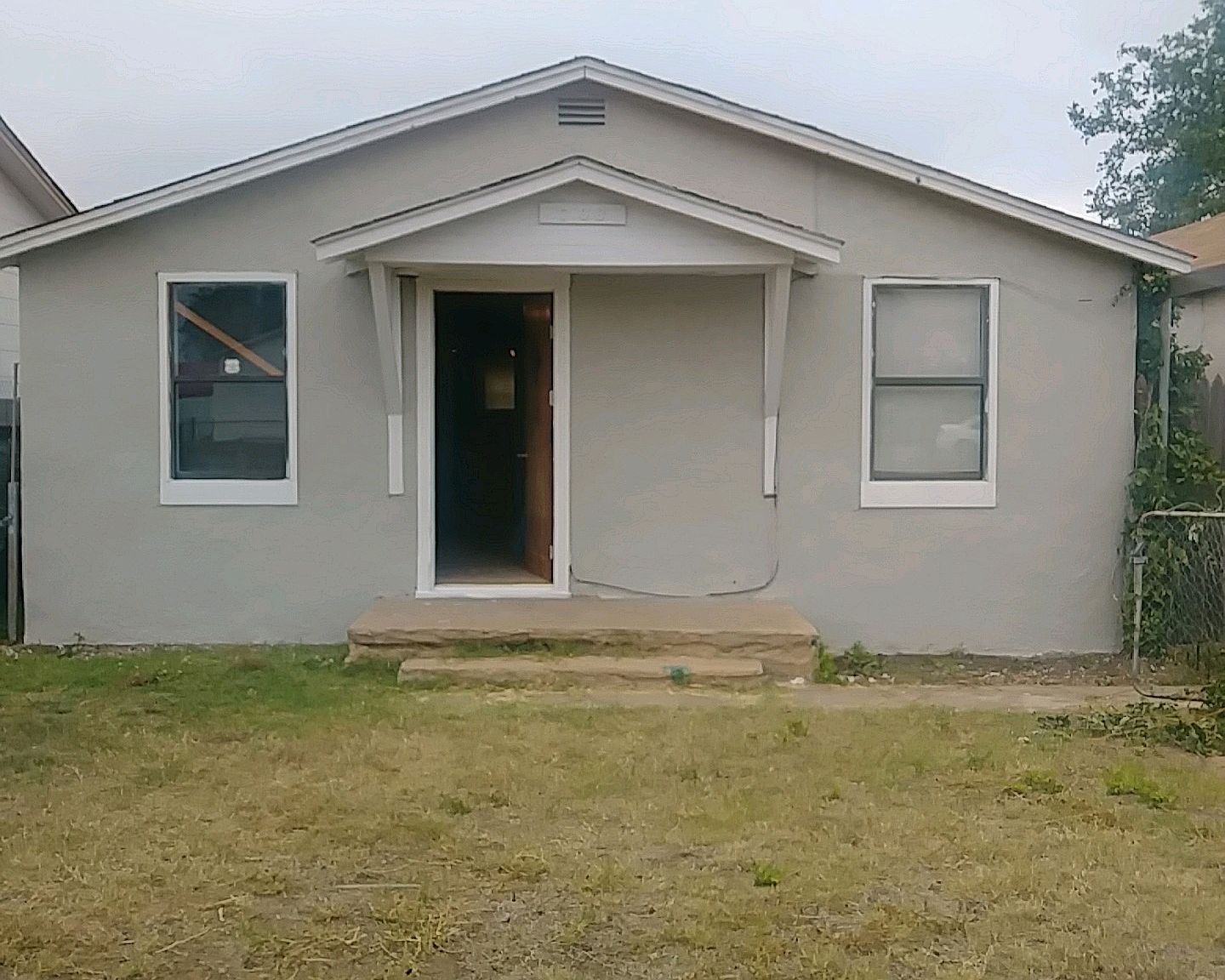 703 Delaware St, Borger, TX 79007 | Zillow