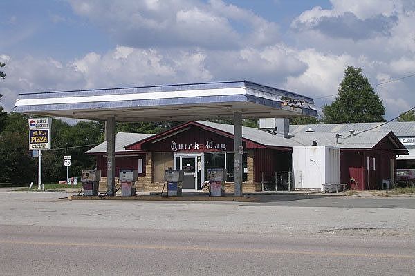 523 S Main St, Wetumka, OK 74883 | Zillow