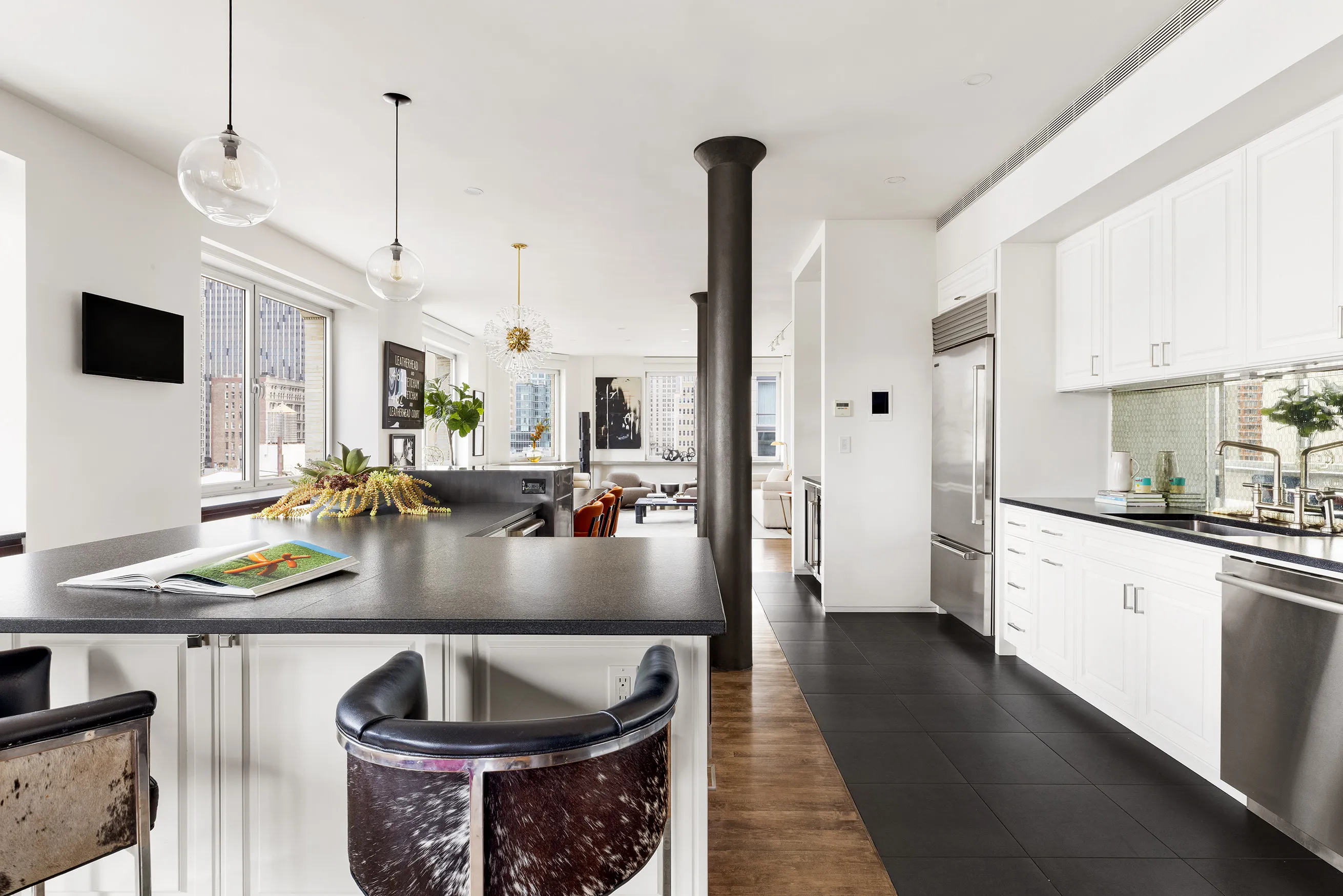 90 West Broadway #11 in Tribeca, Manhattan | StreetEasy