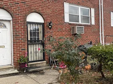 7028 Lark Pl Philadelphia PA | Zillow