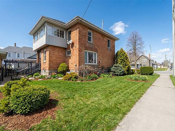 110 Lacroix St, Chatham Kent, ON N7M 2T6 | MLS #26006566 | Zillow