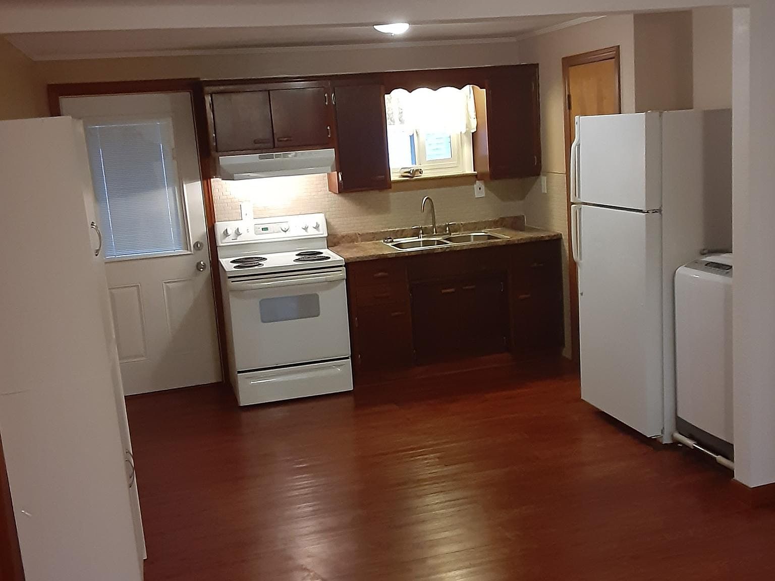 18 1/2 Whitcomb Dr, Binghamton, NY 13901 | Zillow