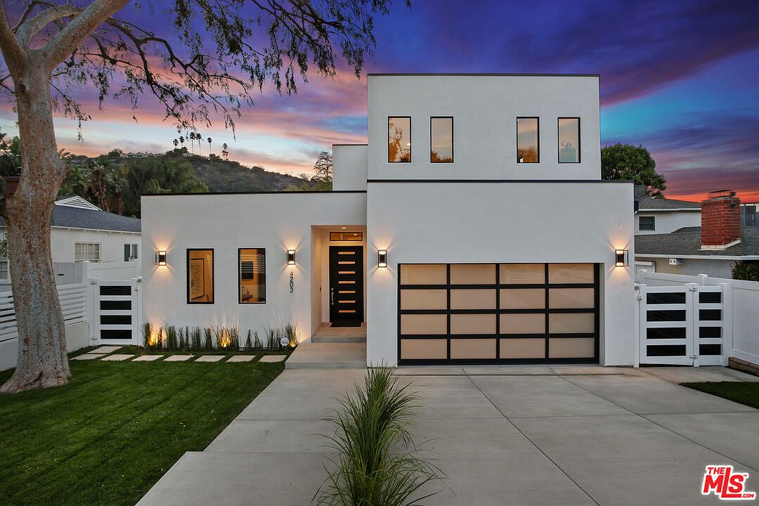 4203 Saugus Ave, Sherman Oaks, CA 91403 | Zillow