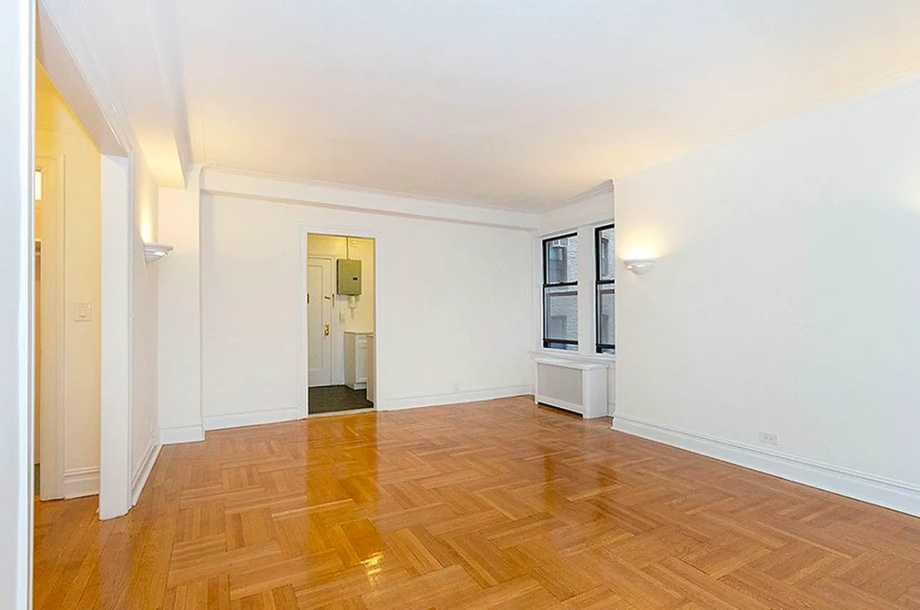 425 Riverside Drive #5D in Morningside Heights, Manhattan | StreetEasy