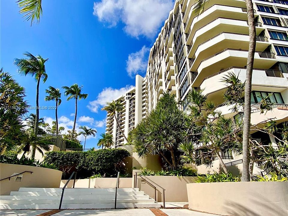 520 Brickell Key Dr APT A817, Miami, FL 33131 | Zillow