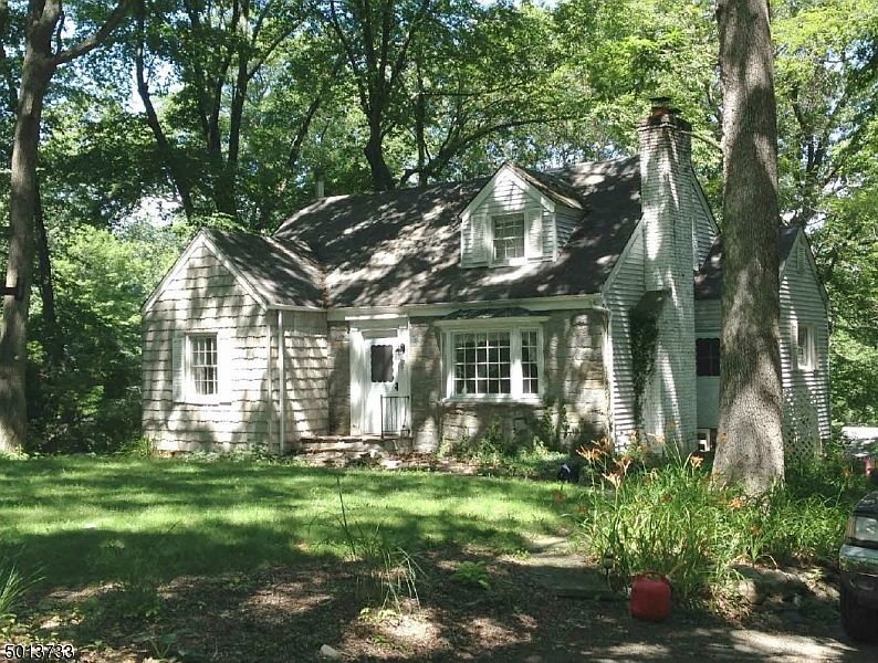 15 Ridge Trl, Kinnelon, NJ 07405 | Zillow