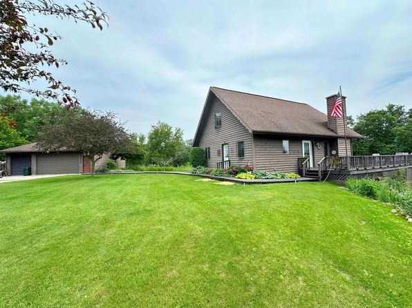 Decorah IA Real Estate - Decorah IA Homes For Sale | Zillow