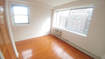 31 Monroe Street #7D in Two Bridges, Manhattan | StreetEasy