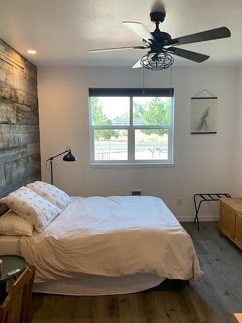 20655 Cooley Rd UNIT B, Bend, OR 97701 | Zillow