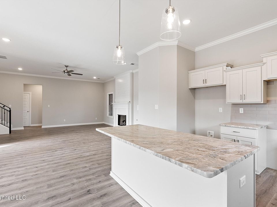 2968 Piper Cv, Nesbit, MS 38651 | Zillow