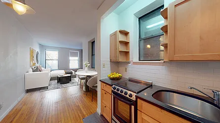 Fran Lebowitz Buys New Place in Chelsea for $3.1M | StreetEasy