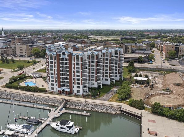 Racine WI Condos & Apartments For Sale - 14 Listings | Zillow