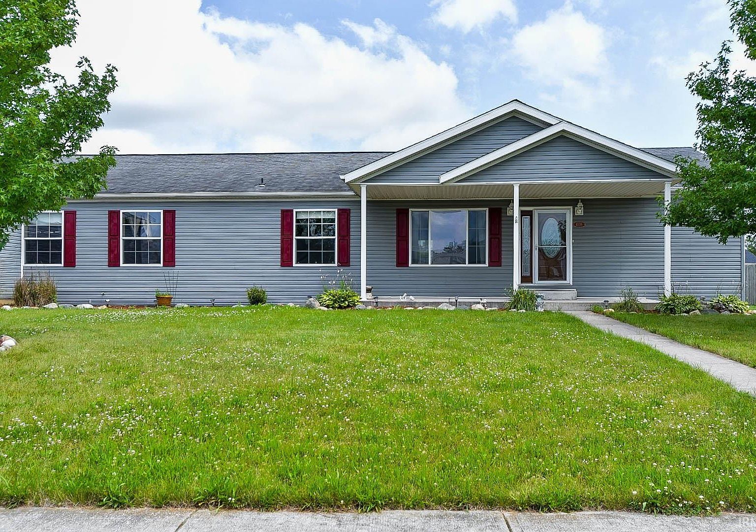 1009 N Lee St, Garrett, IN 46738 | Zillow