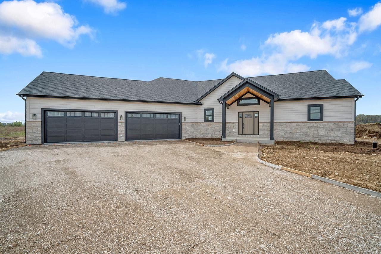 4439 Ravine Ridge DRIVE, Colgate, WI 53017 | MLS #1872134 | Zillow