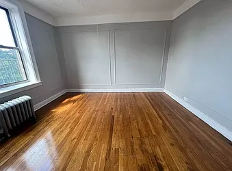 3006 Decatur Avenue #2X in Bedford Park, Bronx | StreetEasy