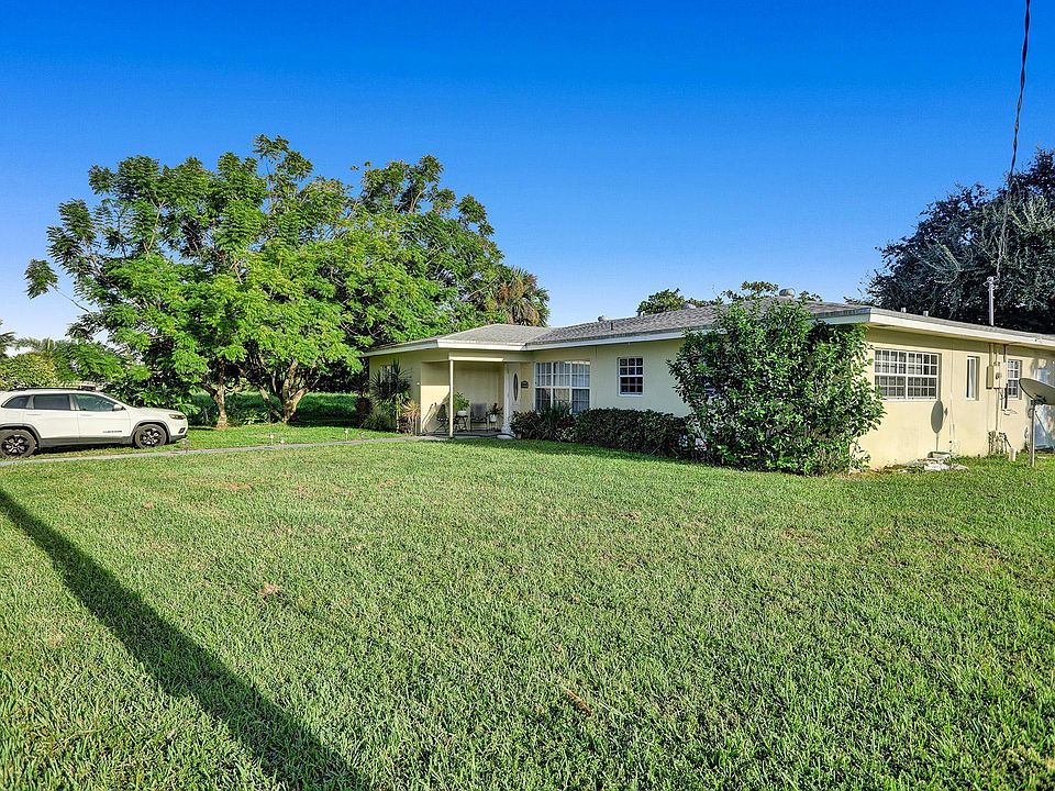 12807 Lake Dr Boynton Beach, FL, 33435 - Apartments for Rent | Zillow