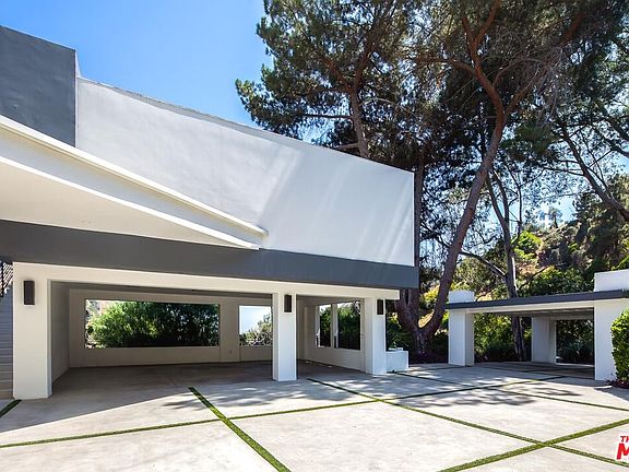 2341 Zorada Ct, Los Angeles, CA 90046 | MLS #22-167557 | Zillow