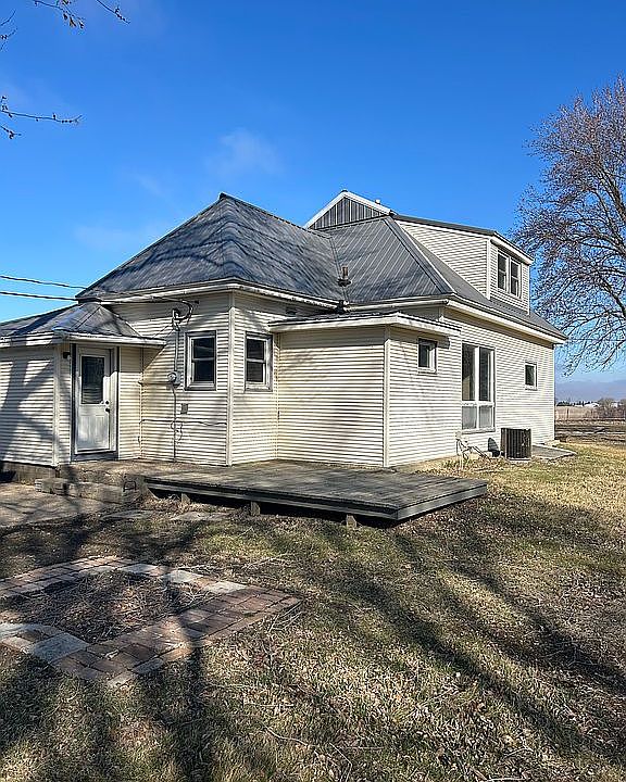475 3rd St NW, Primghar, IA 51245 | Zillow