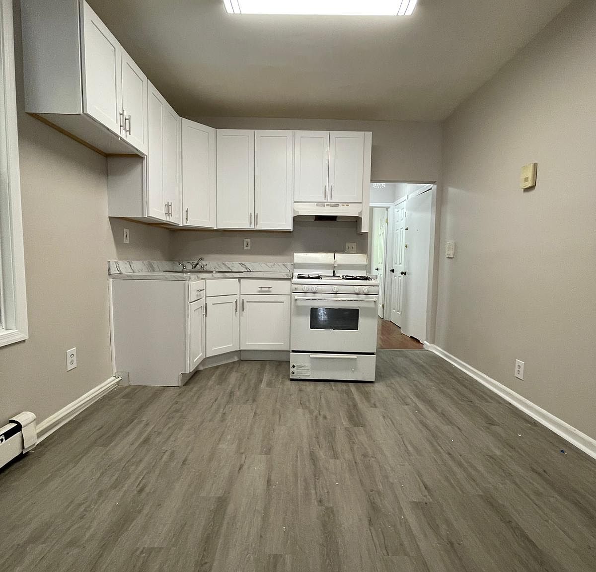 203 Armstrong Ave APT 2L, Jersey City, NJ 07305 | Zillow