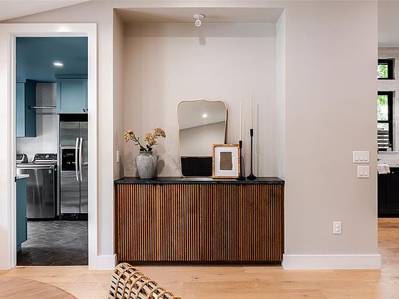 1402 Justin Ln, Austin, TX 78757 | Zillow