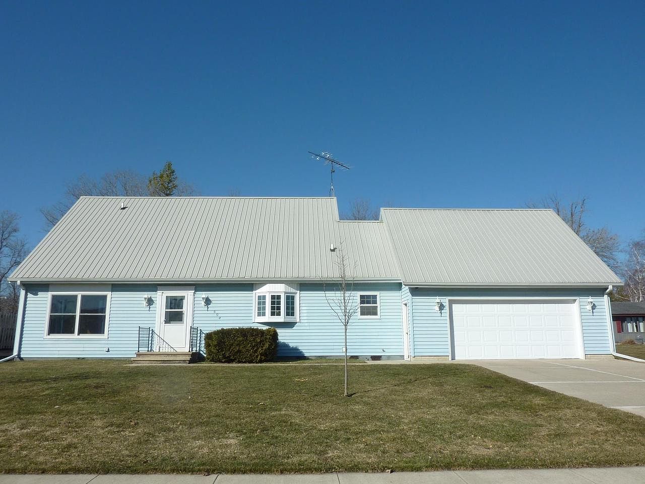 604 Hoard Road, Waupun, WI 53963 | Zillow