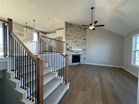 923 168th Ter, Basehor, KS 66007 | MLS #2471854 | Zillow