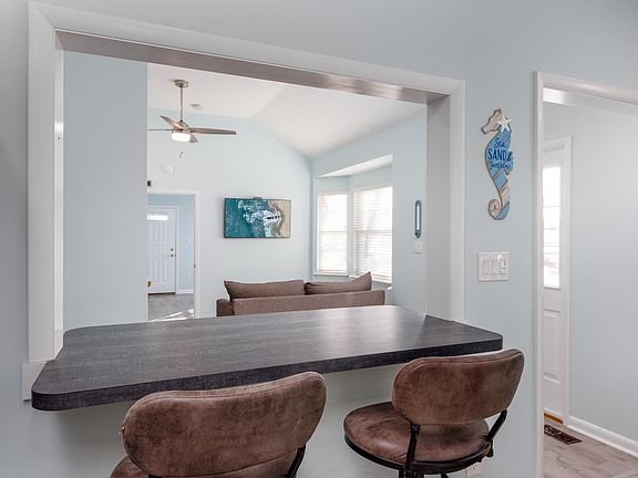 123 Pennsylvania Ave, Somers Point, NJ 08244 | Zillow