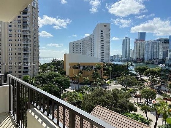 520 Brickell Key Dr APT A817, Miami, FL 33131 | Zillow