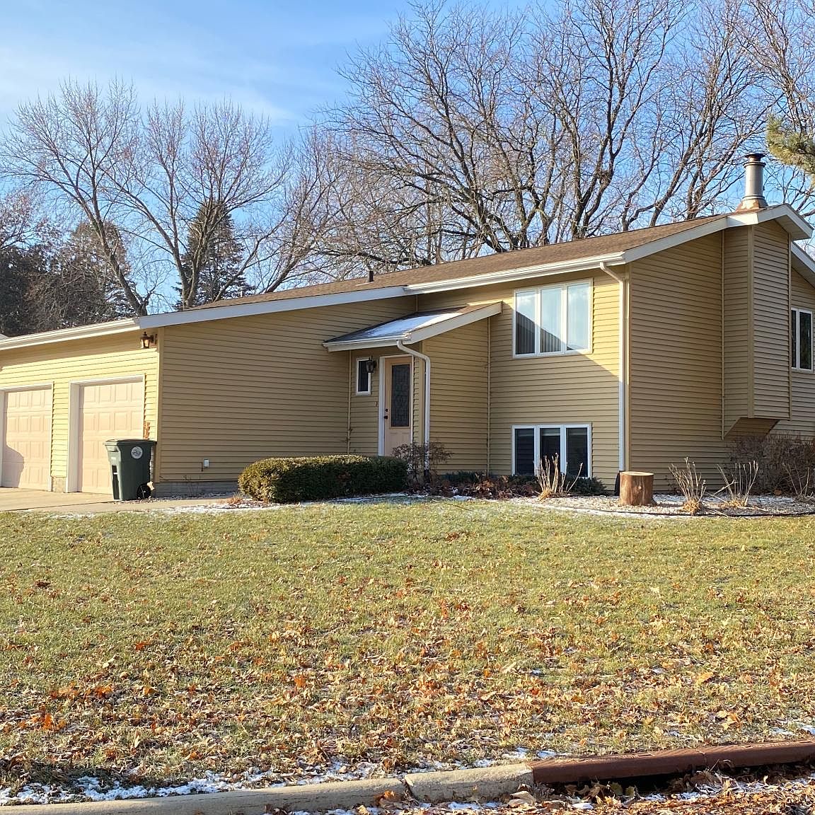 418 Colby Rd, Waterloo, IA 50701 | Zillow