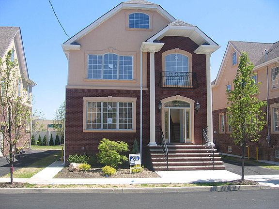 39 Bell Point Dr, Brooklyn, NY 11234 | Zillow