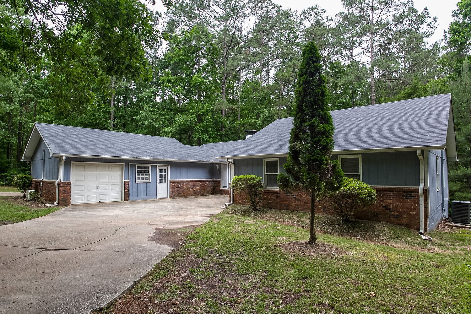 249 Busbin Rd, Fayetteville, GA 30215 | Zillow