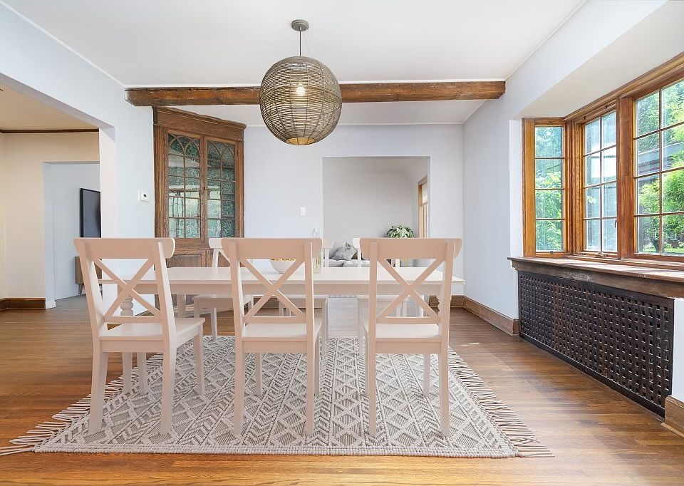 915 N East Ave, Oak Park, IL 60302 | MLS #11891494 | Zillow