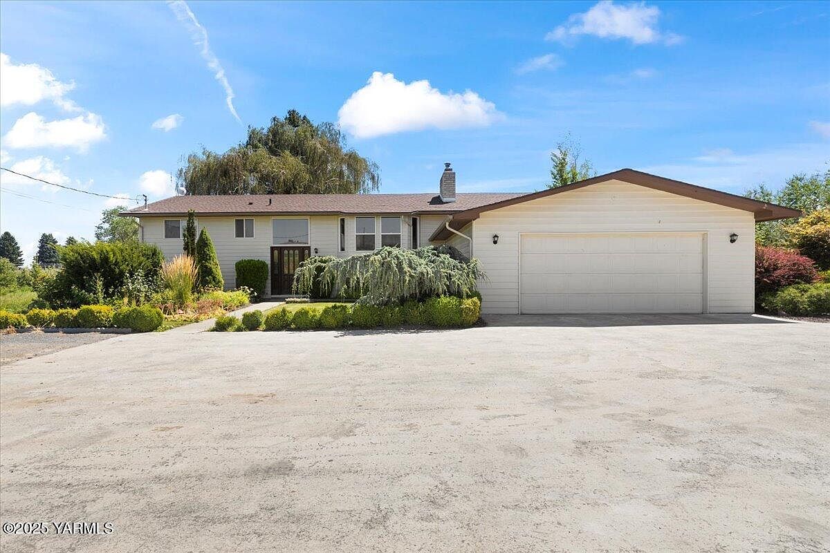 340 Eschbach Rd, Yakima, WA 98908 | Zillow