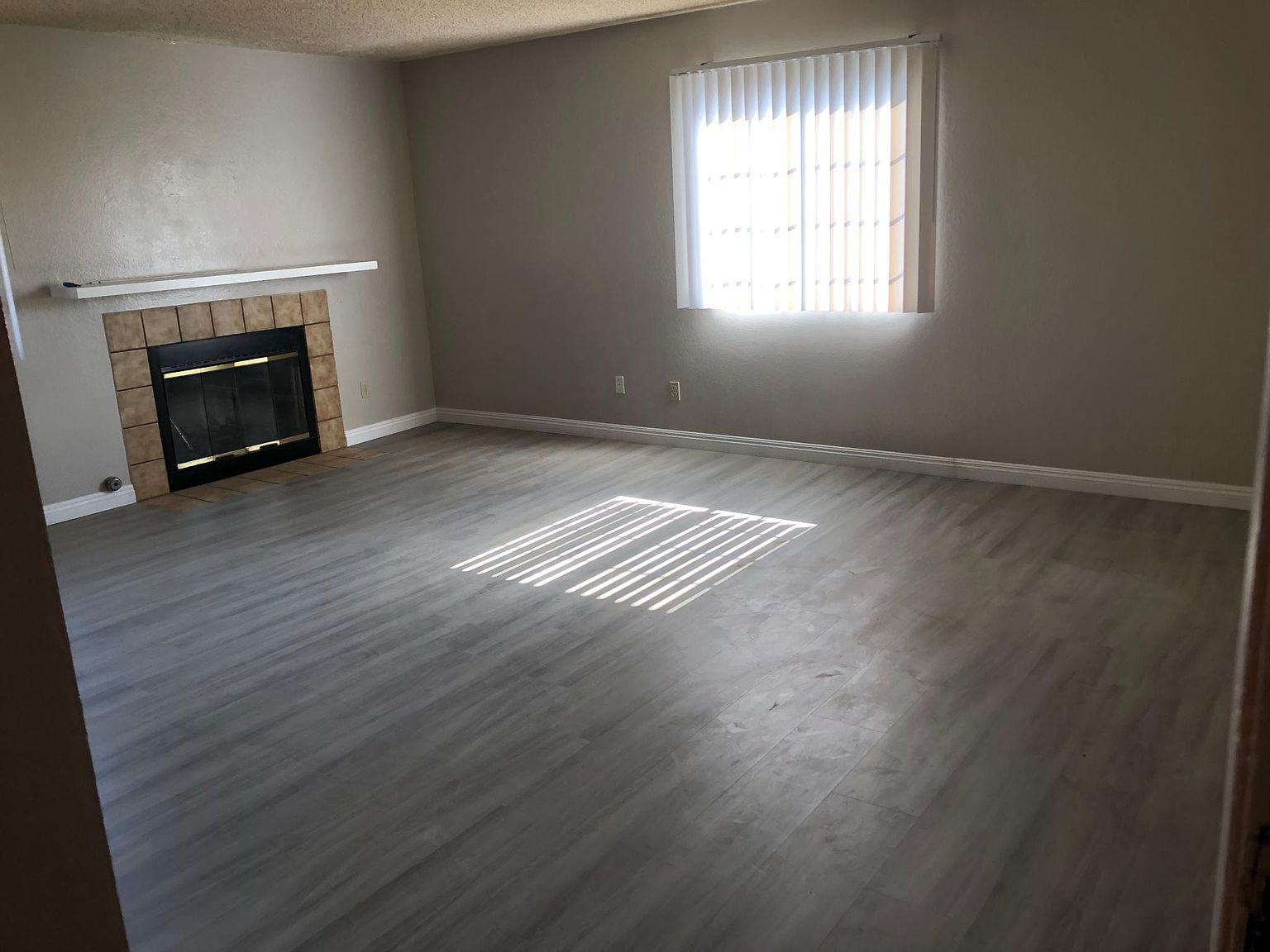 16645 Valencia Ave, Fontana, CA 92335 | Zillow