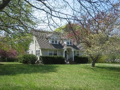 39 Payne Ave, Sag Harbor, NY 11963 | Out East