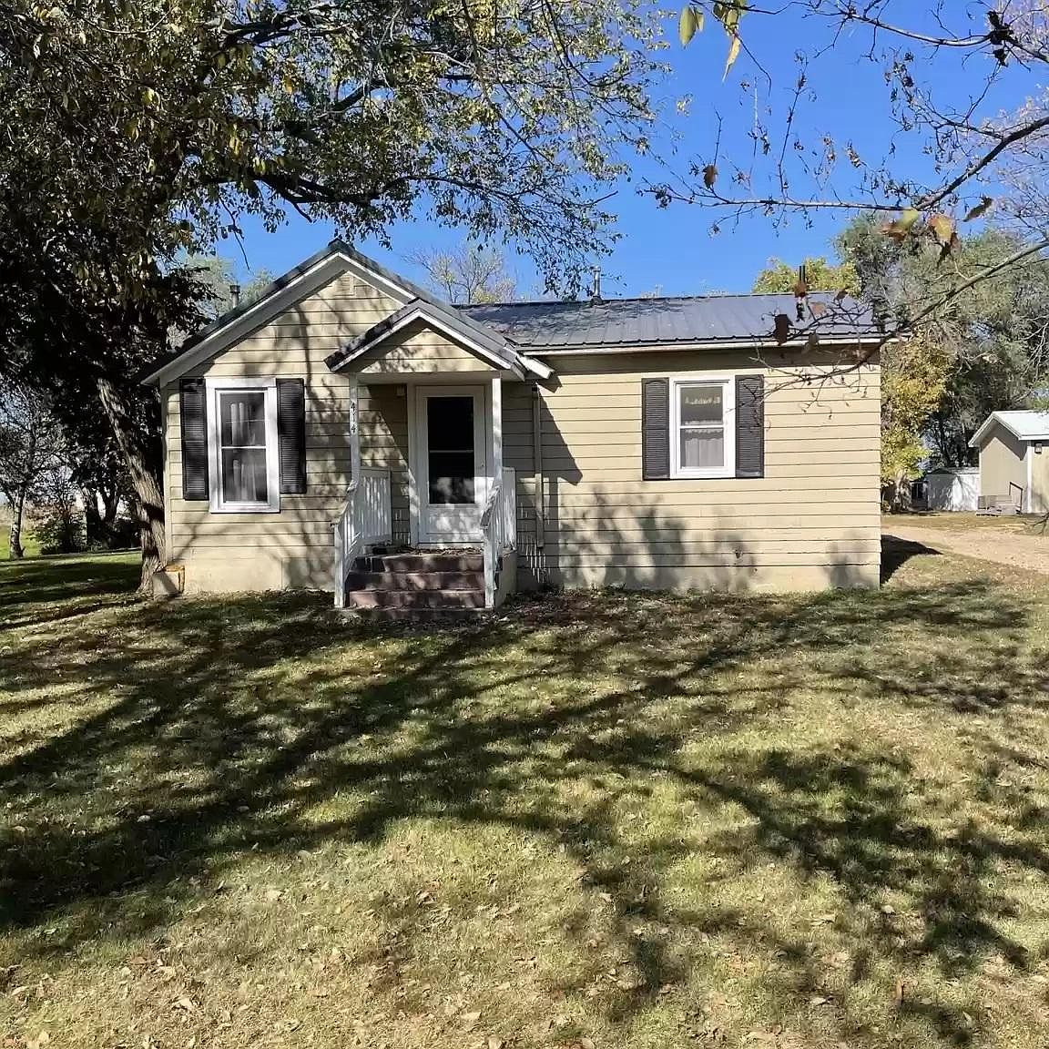 414 W Main St, Letcher, SD 57359 | Zillow