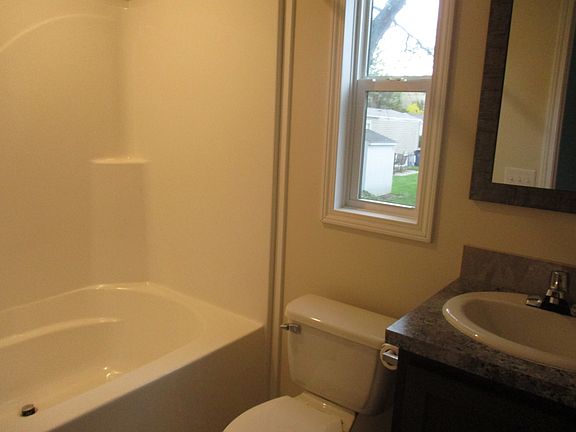 81 Maplebrook St SE #161, Grand Rapids, MI 49548 | Zillow