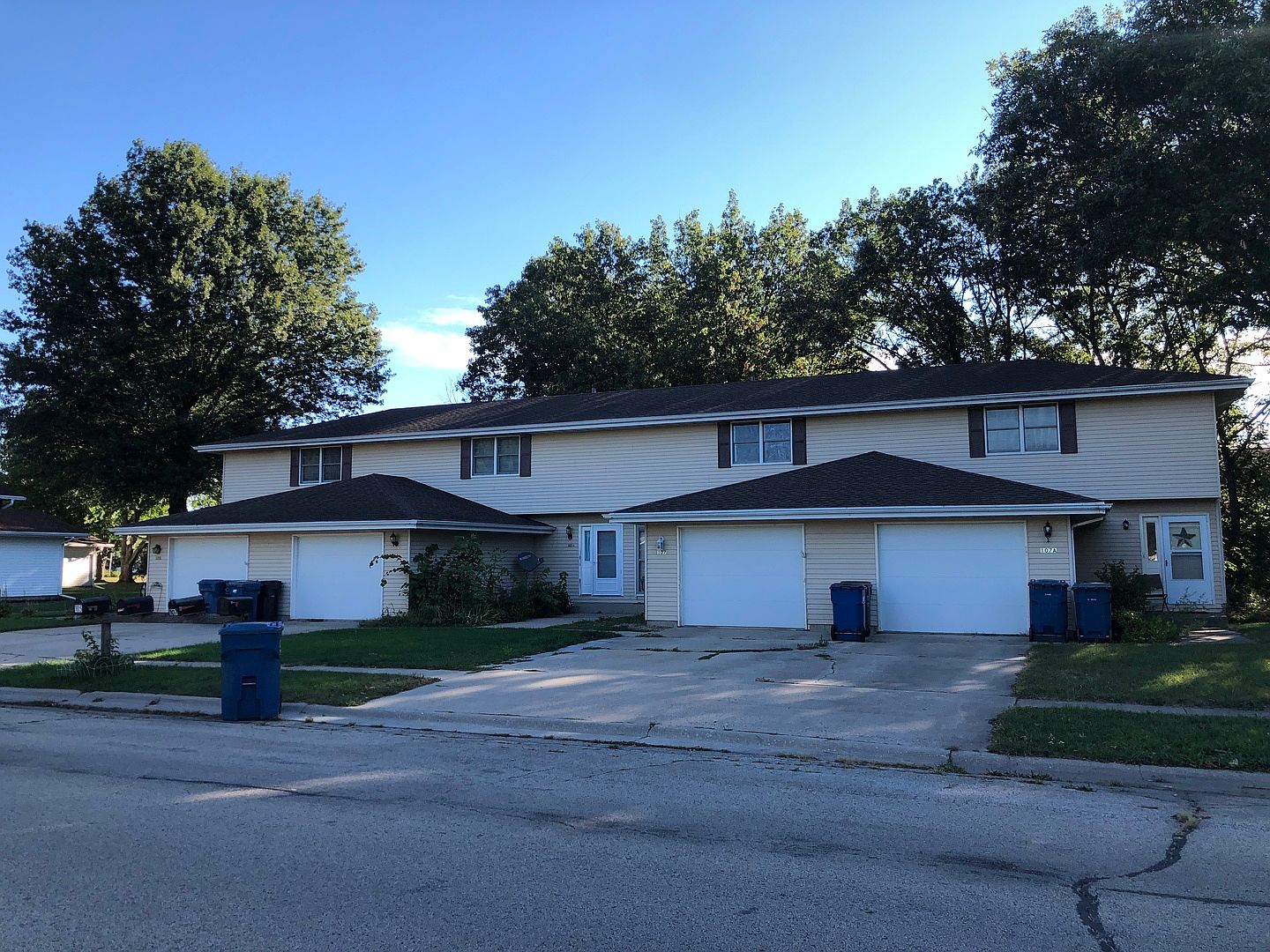 105 Deerpath Dr, Morris, IL 60450 | Zillow