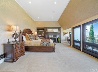 3 Harbor Is, Newport Beach, CA 92660 | Zillow