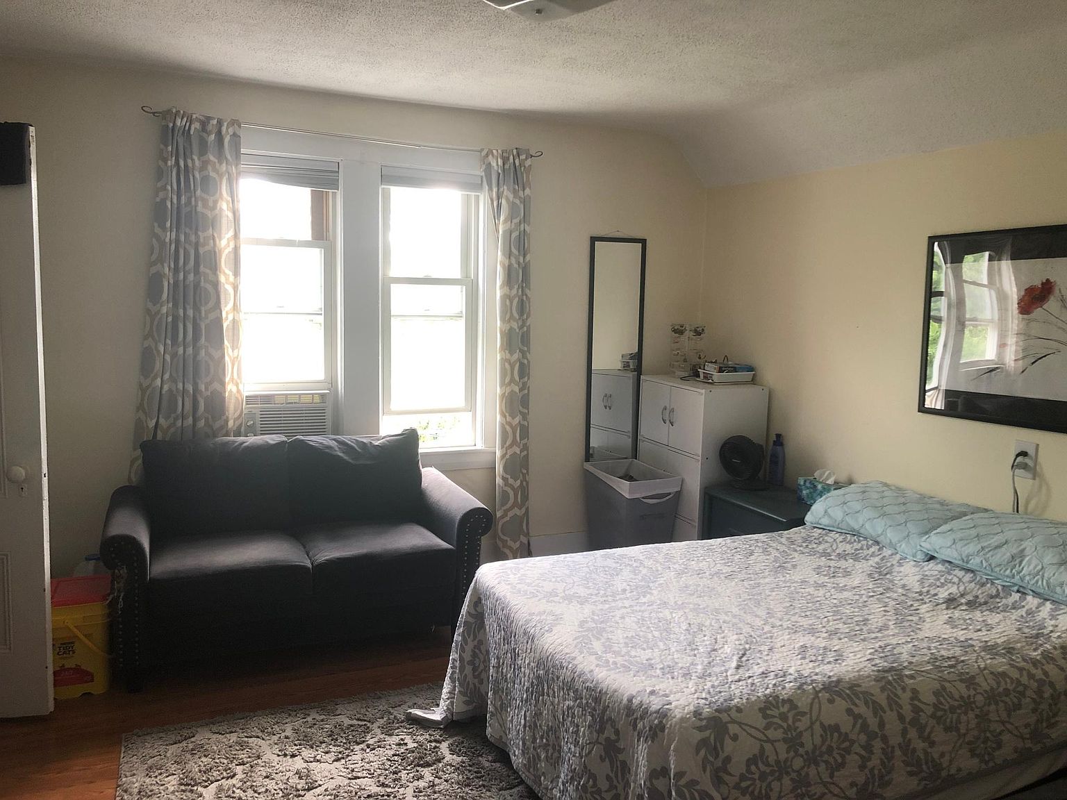 158 Maple St FLOOR 3, Malden, MA 02148 | Zillow