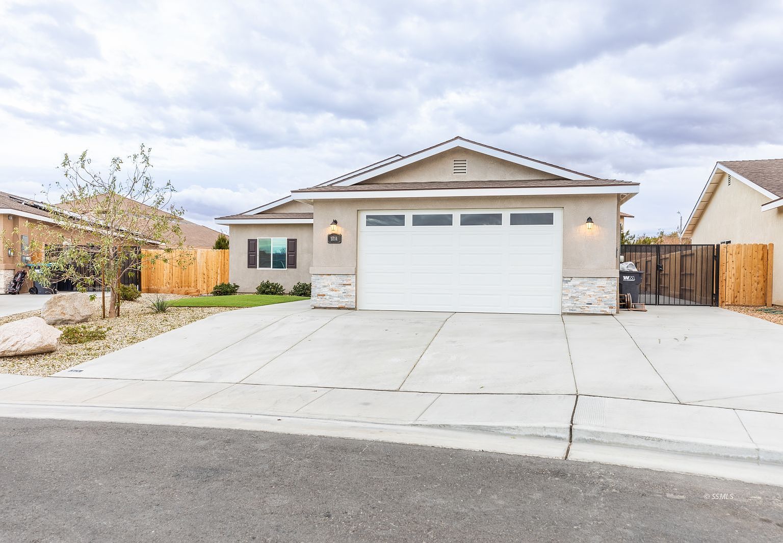 1014 Ocean Ave, Ridgecrest, CA 93555 | Zillow