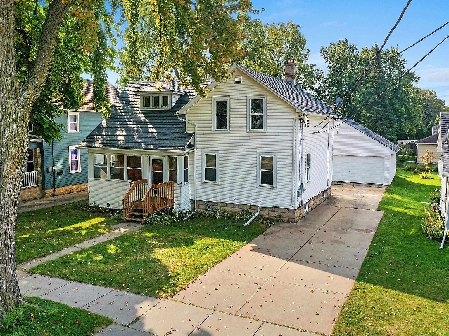 1347 W 2nd St, Appleton, WI 54914 | Zillow
