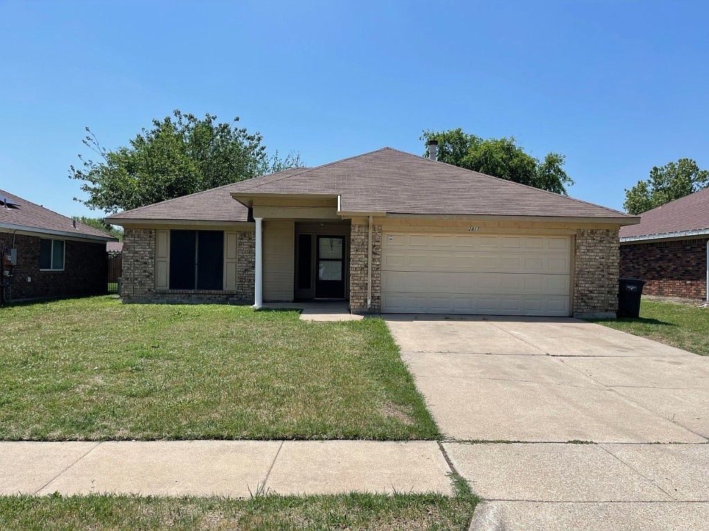 2817 Country Creek Ln, Fort Worth, TX 76123 | Zillow