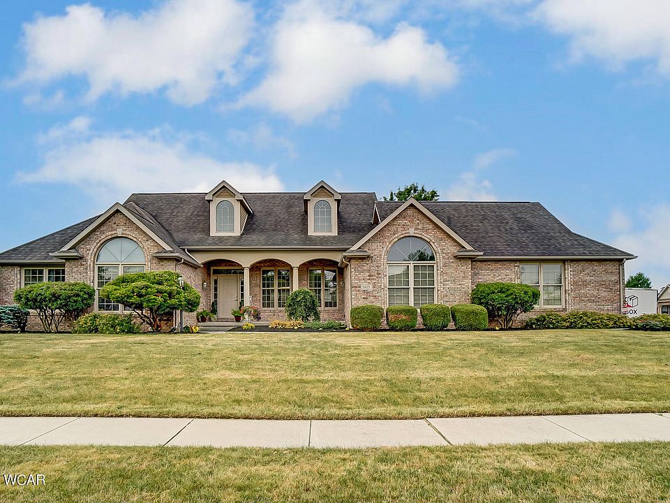 1423 Coakley Dr, Lima, OH 45807 | Zillow 1423 Coakley Dr, Lima, OH 45807 | Zillow