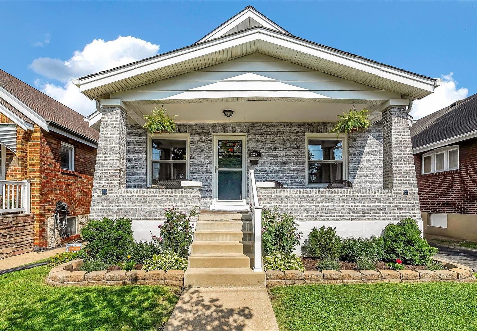 3320 Ivanhoe Ave, Saint Louis, MO 63139 | Zillow
