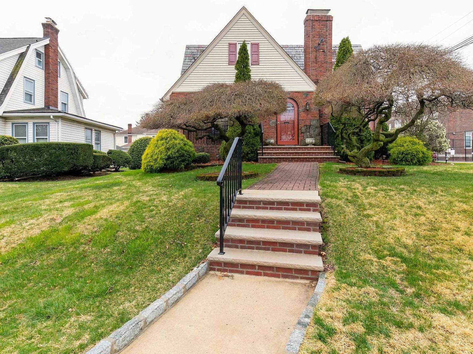 304 Henry St, Hasbrouck Heights, NJ 07604 | Zillow