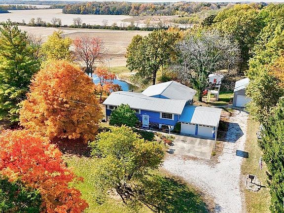 23571 Peppermill Ln, Hettick, IL 62649 | MLS #CA1032949 | Zillow