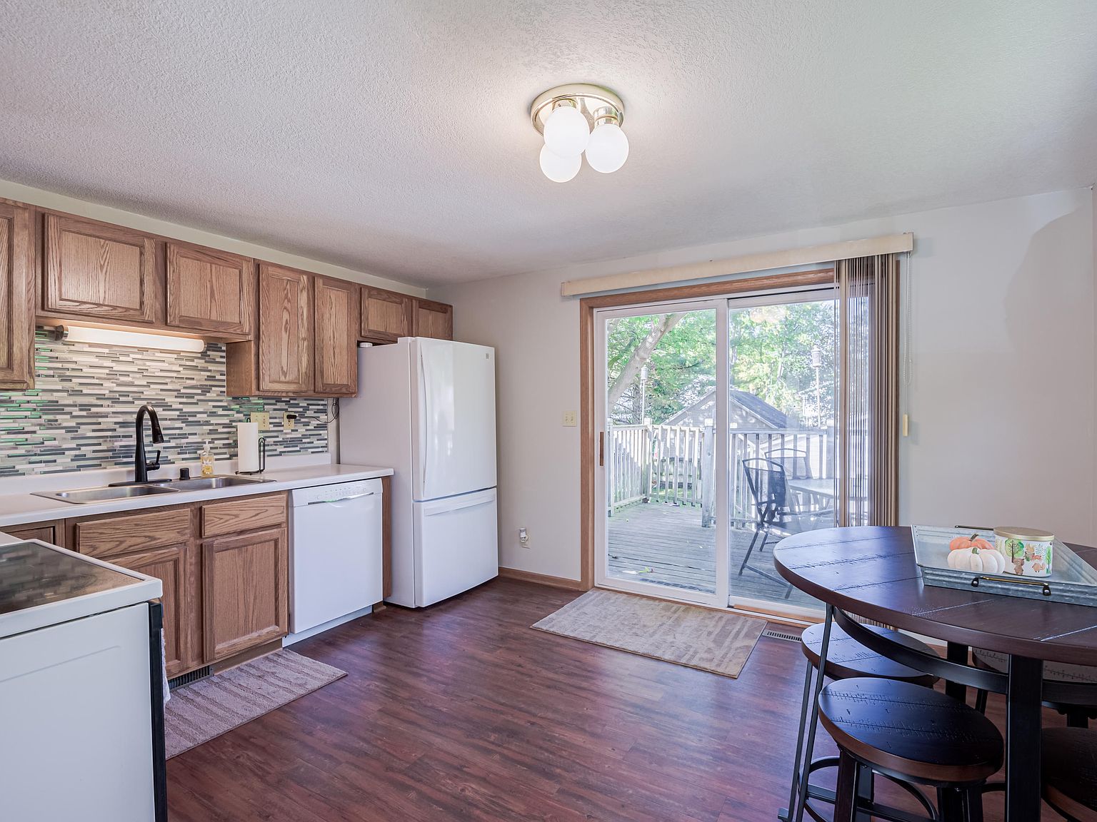 422 Healy Ave, Beaver Dam, WI 53916 | Zillow