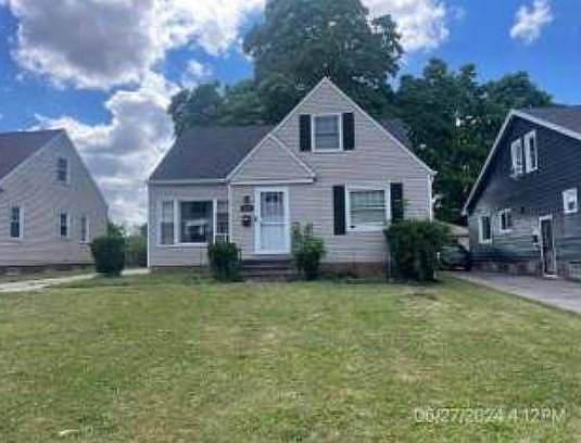 4738 Lawrence Ave, Garfield Heights, OH 44125 | MLS #11341999 | Zillow